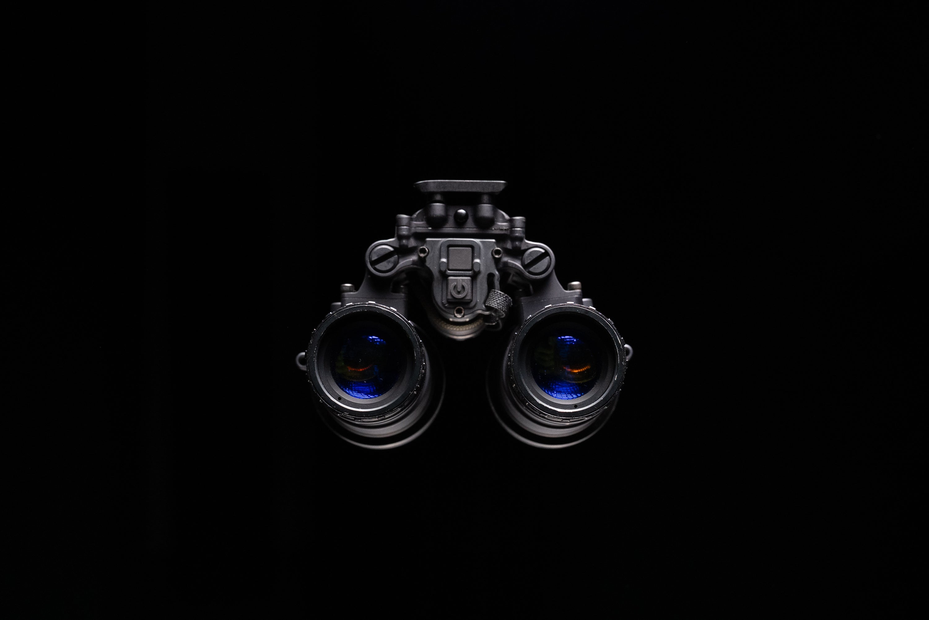 AB Night Vision RNVG-A Articulating Dual Tube NVG | One Hundred Concepts