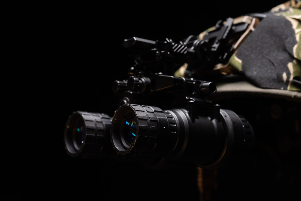 Steele Industries Nighthawk-MG - Dual Tube Manual Gain Night Vision ...